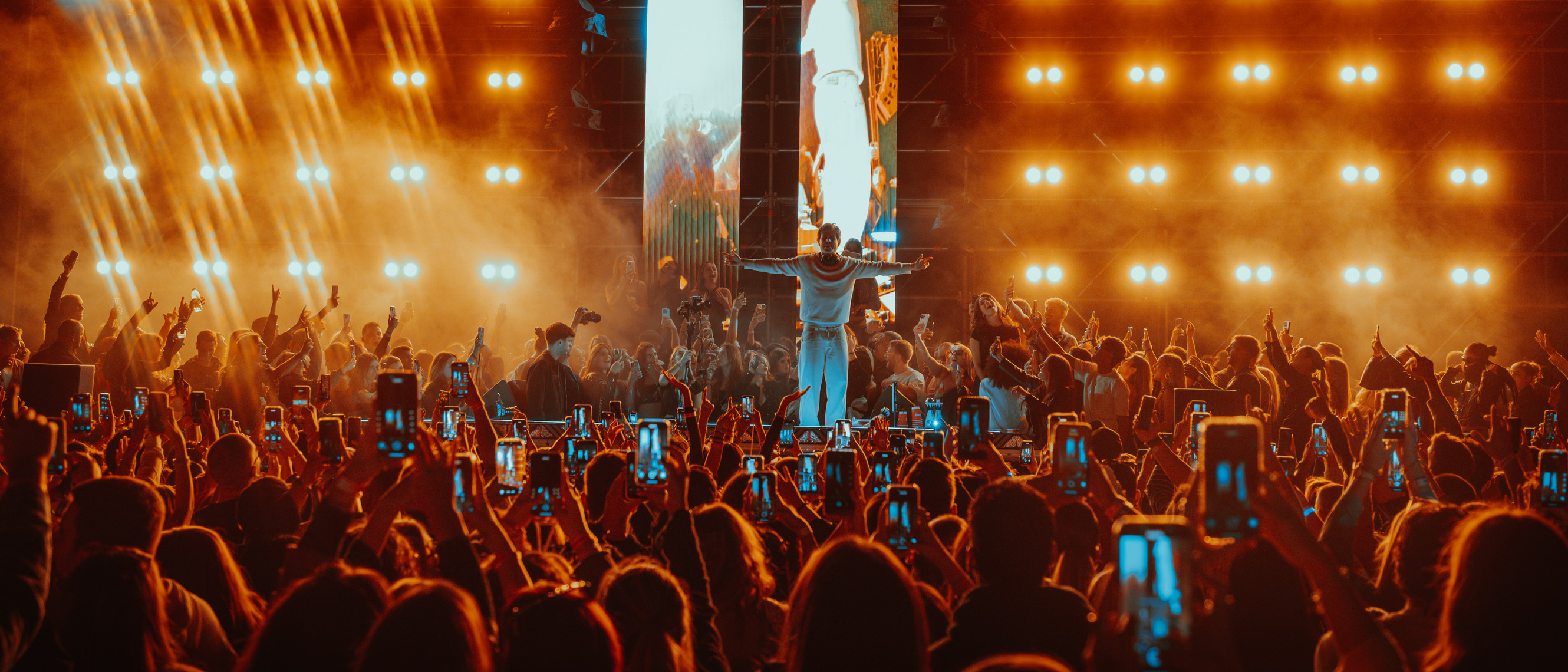 Levi Tickets Chicago (SERUM @ PRYSM) on 12/12/2025 at 10:00 PM | Spotify