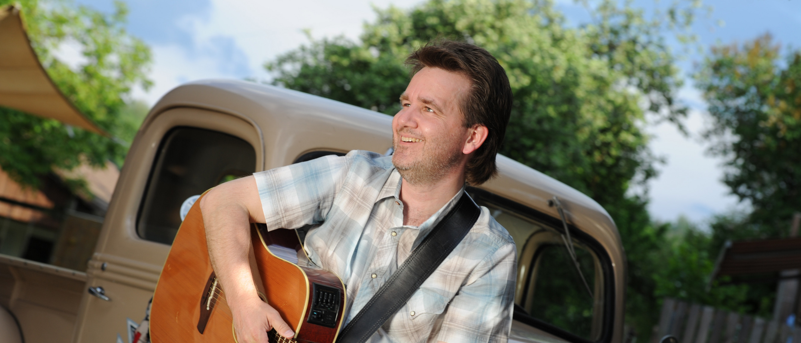 Chris Regez Tickets Teufenthal (Peter's Music Room) on 5/3/2025 at 8:00 ...