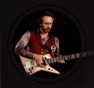 Best Bass Solos & Basslines in History 🏆🥇 - playlist by Philip Langshaw ...
