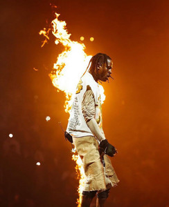 TRAVIS SCOTT - CIRCUS MAXIMUS TOUR EUROPE SETLIST - playlist by Sxd ...