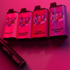 uwu - playlist by nlpj | Spotify