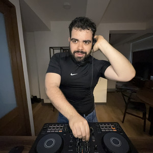 The Katy Perry Experience DJ Set - Manu Oropeza - playlist by Manu ...