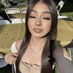 👀 - playlist by Leilah