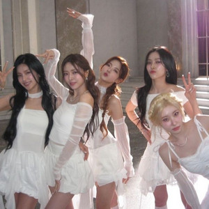 kpop group dr - playlist by ⋆.˚ 𝓗𝗲𝗹𝗲 𝜗𝜚 ࣪˖ ִ | Spotify