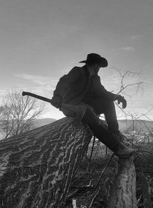 Luke Combs | Artist Info & Playlists