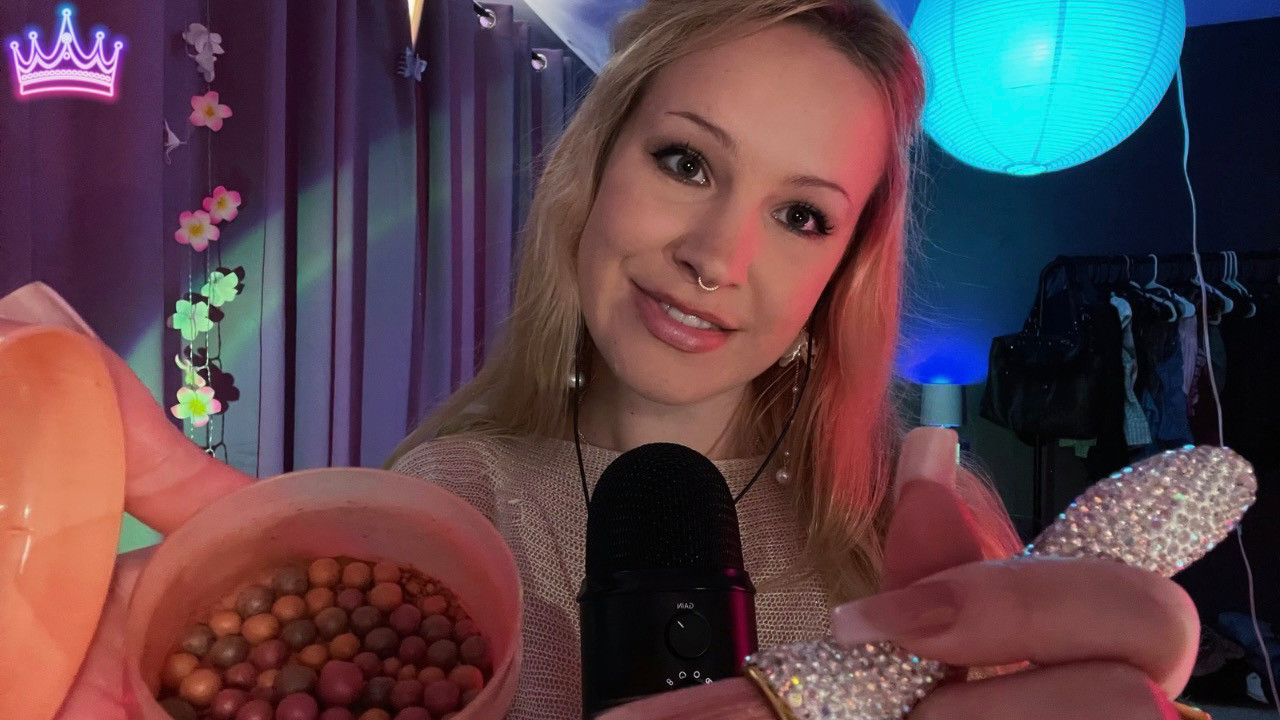 Doing your makeup 💄(extra tingly) | Personal Attention ASMR - King ...