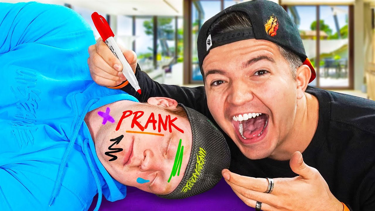21 Ways to PRANK Unspeakable! 😅 - Preston | Podcast on Spotify