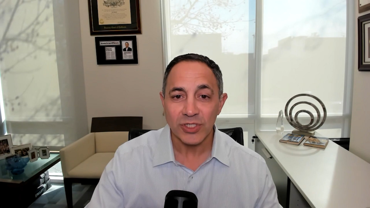 #56 - Adam Katz: Activist Investing Insights - Insightful Investor ...
